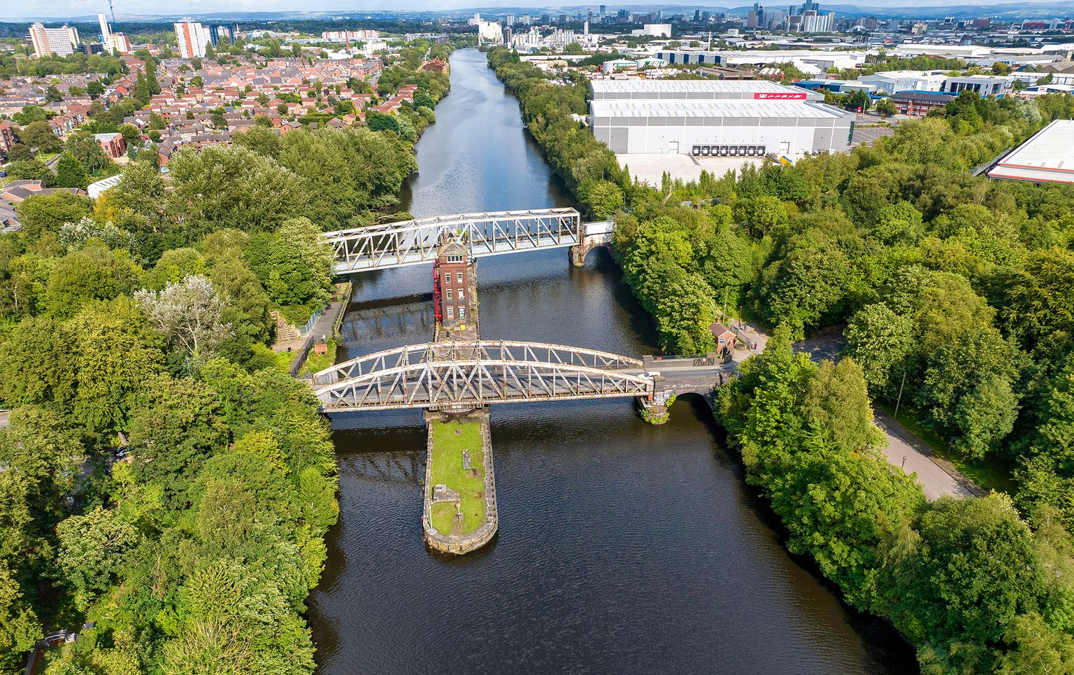 What is a canal? | Canal & River Trust