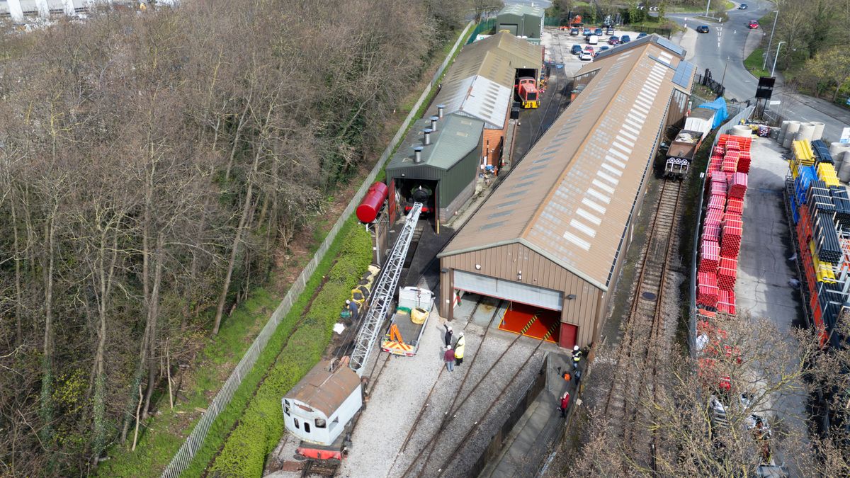 Yorkshire’s historic canals and railways work together | Canal & River ...