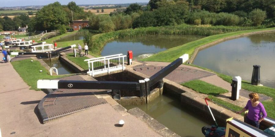 Boating through Foxton | Places to visit