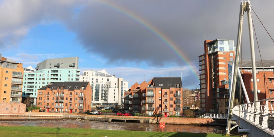 Leeds canal walk | Canal & River Trust
