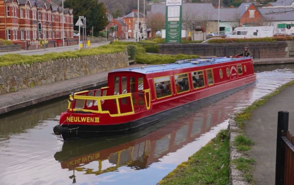 Funding boost for Montgomery Canal in Welshpool | Canal & River Trust