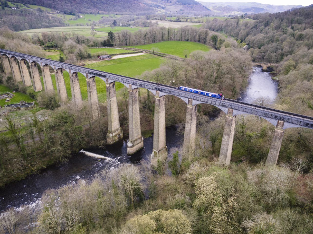 Canal locks and lifts | UK History