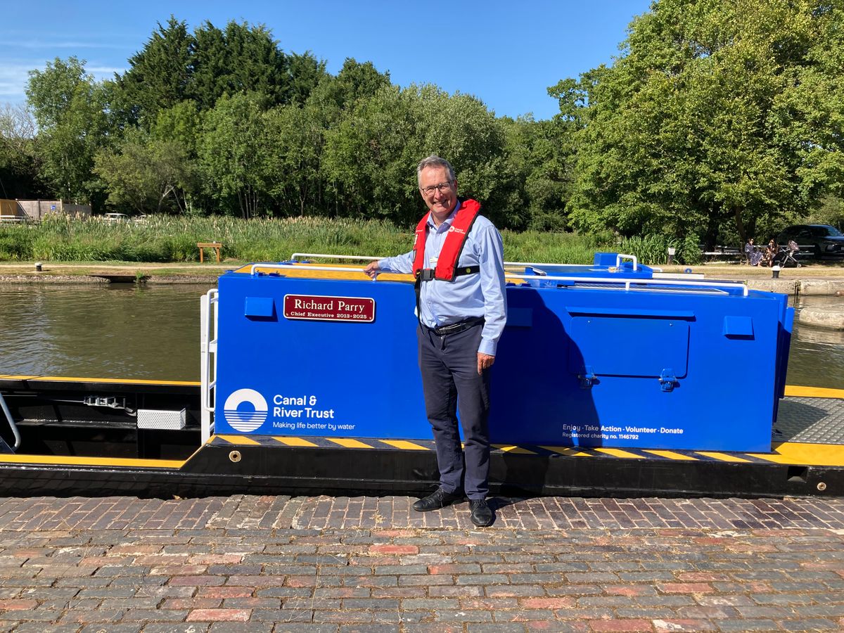 We name this boat Richard Parry | Canal & River Trust