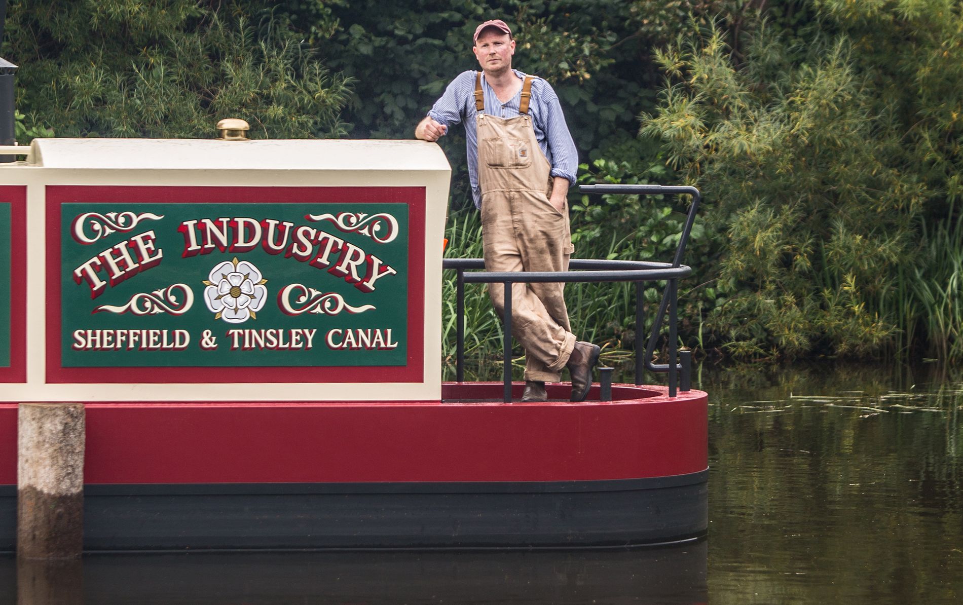 The Looping Boat | Canal & River Trust