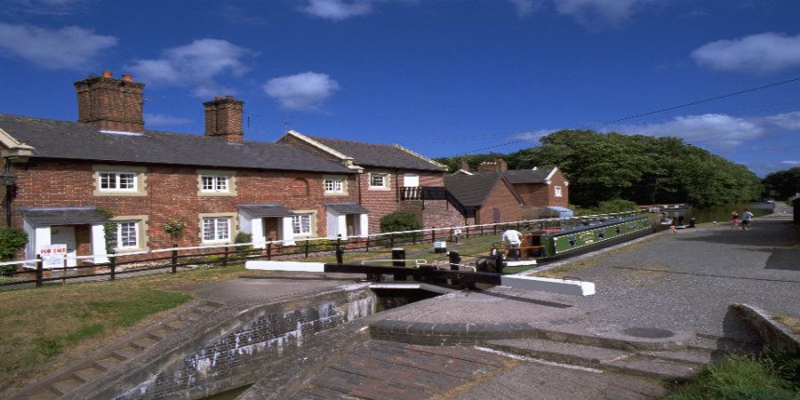 Canal cottages | Canal history