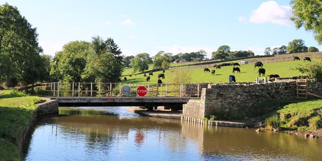 Two-mile canal walk from Silsden to Kildwick | Canal & River Trust